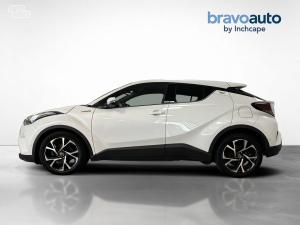 Белый Тойота C-HR 2019 в Вильнюс, объемом двигателя 1.80 л и пробегом 96 тыс. км за 17500 €, фото 3 на AUTOMOTO.COM.LV