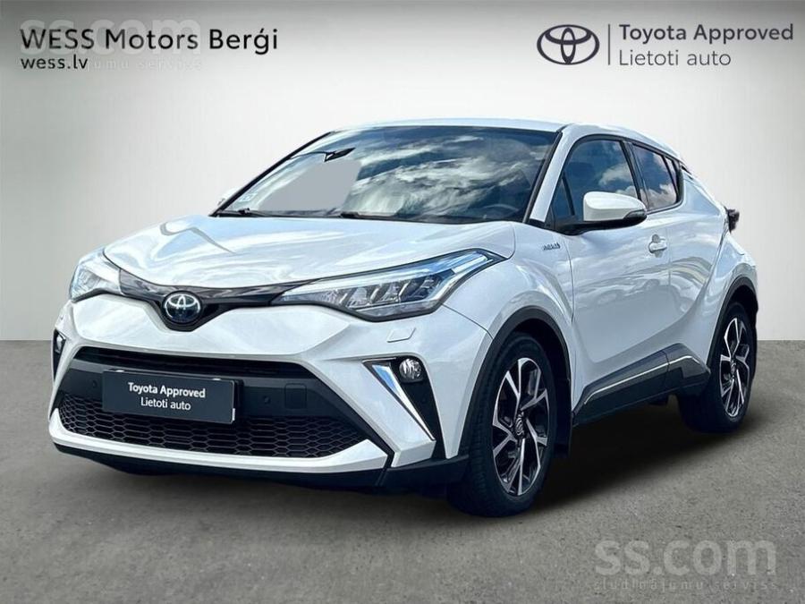 Белый Тойота C-HR 2020 в Рига, объемом двигателя 1.80 л и пробегом 42 тыс. км за 20900 €, фото 1 на AUTOMOTO.COM.LV