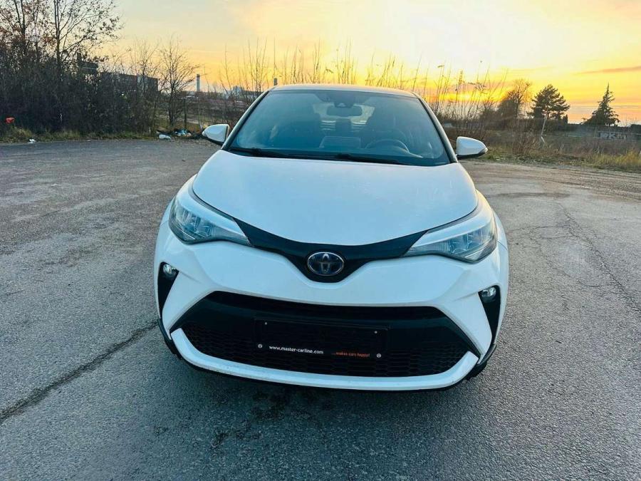 Balts Toyota C-HR 2020 Viļņa, ar dzinēja tilpumu 1.80 L un nobraukumu 140 tūkst. km par 14900 €, foto 5 vietnē AUTOMOTO.COM.LV