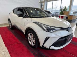 Balts Toyota C-HR 2020 Šauļi, ar dzinēja tilpumu 1.99 L un nobraukumu 104 tūkst. km par 21900 €, foto 2 vietnē AUTOMOTO.COM.LV