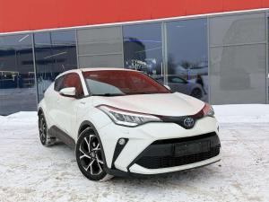 Белый Тойота C-HR 2020 в Шяуляй, объемом двигателя 1.80 л и пробегом 247 тыс. км за 15500 €, фото 10 на AUTOMOTO.COM.LV