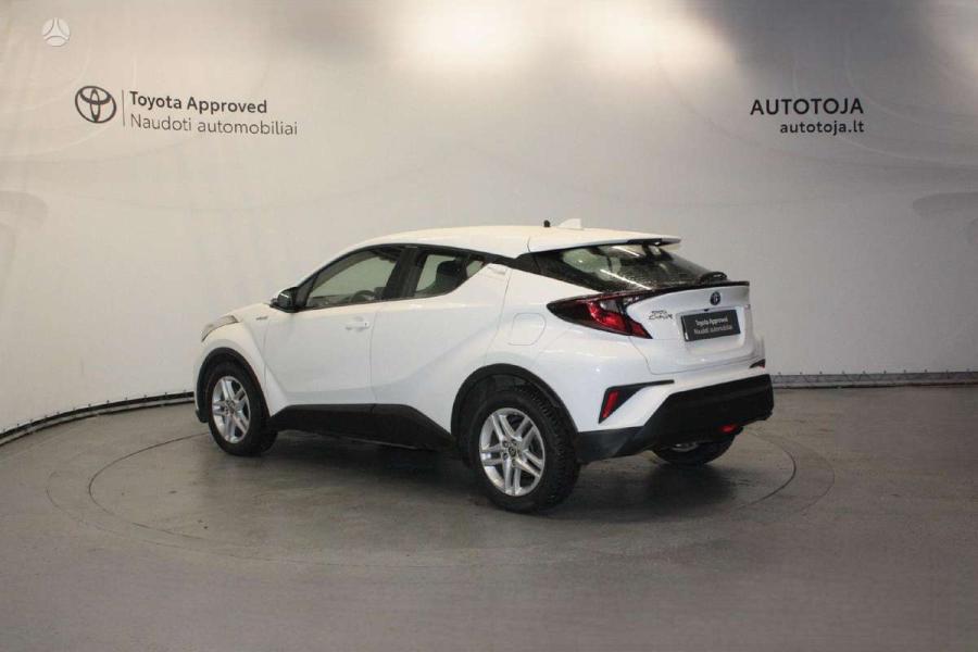 Balts Toyota C-HR 2020 Kauņa, ar dzinēja tilpumu 1.80 L un nobraukumu 146 tūkst. km par 20500 €, foto 17 vietnē AUTOMOTO.COM.LV