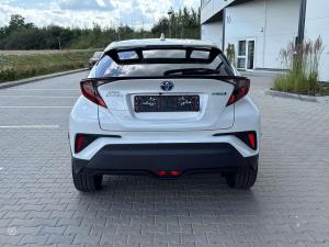 Белый Тойота C-HR 2020 в Вильнюс, объемом двигателя 1.80 л и пробегом 190 тыс. км за 17900 €, фото 5 на AUTOMOTO.COM.LV