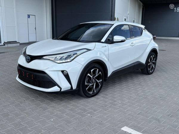 Balts Toyota C-HR 2020 Viļņa, ar dzinēja tilpumu 1.80 L un nobraukumu 190 tūkst. km par 17900 €, foto 7 vietnē AUTOMOTO.COM.LV