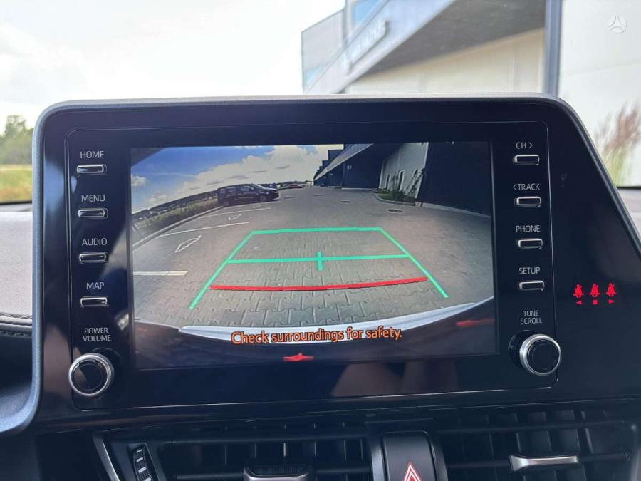 Белый Тойота C-HR 2020 в Вильнюс, объемом двигателя 1.80 л и пробегом 190 тыс. км за 17900 €, фото 20 на AUTOMOTO.COM.LV
