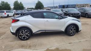 Белый Тойота C-HR 2020 в Шяуляй, объемом двигателя 1.80 л и пробегом 136 тыс. км за 19400 €, фото 8 на AUTOMOTO.COM.LV