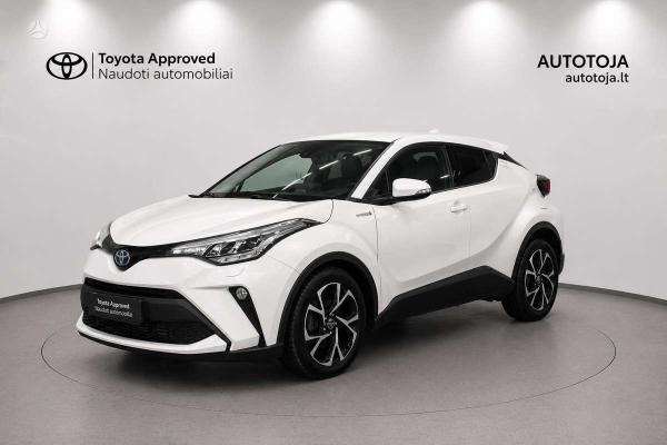 Balts Toyota C-HR 2020 Kauņa, ar dzinēja tilpumu 1.80 L un nobraukumu 114 tūkst. km par 20900 €, foto  vietnē AUTOMOTO.COM.LV