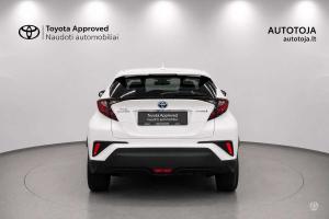 Balts Toyota C-HR 2020 Kauņa, ar dzinēja tilpumu 1.80 L un nobraukumu 114 tūkst. km par 20900 €, foto 5 vietnē AUTOMOTO.COM.LV
