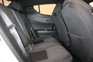 Balts Toyota C-HR 2020 Kauņa, ar dzinēja tilpumu 1.80 L un nobraukumu 114 tūkst. km par 20900 €, foto 8 vietnē AUTOMOTO.COM.LV