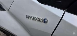 Balts Toyota C-HR 2020 Viļņa, ar dzinēja tilpumu 1.99 L un nobraukumu 87 tūkst. km par 23980 €, foto 30 vietnē AUTOMOTO.COM.LV