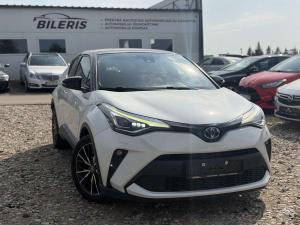 White Toyota C-HR 2020 in Utena, with an engine capacity of 1.80 L and mileage of 270 thousand km for 14990 €, photo  on AUTOMOTO.COM.LV