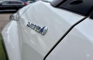 Белый Тойота C-HR 2020 в Паневежис, объемом двигателя 1.99 л и пробегом 46 тыс. км за 20900 €, фото 10 на AUTOMOTO.COM.LV