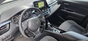 Белый Тойота C-HR 2020 в Вильнюс, объемом двигателя 1.99 л и пробегом 70 тыс. км за 24750 €, фото 20 на AUTOMOTO.COM.LV