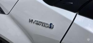 Белый Тойота C-HR 2020 в Вильнюс, объемом двигателя 1.99 л и пробегом 70 тыс. км за 24750 €, фото 30 на AUTOMOTO.COM.LV