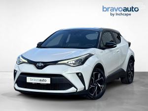 White Toyota C-HR 2020 in Kaunas, with an engine capacity of 1.80 L and mileage of 102 thousand km for 20472 €, photo  on AUTOMOTO.COM.LV
