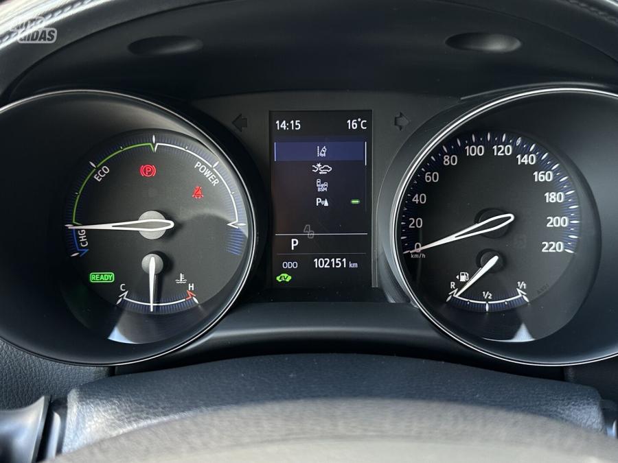 White Toyota C-HR 2020 in Kaunas, with an engine capacity of 1.80 L and mileage of 102 thousand km for 20472 €, photo 16 on AUTOMOTO.COM.LV