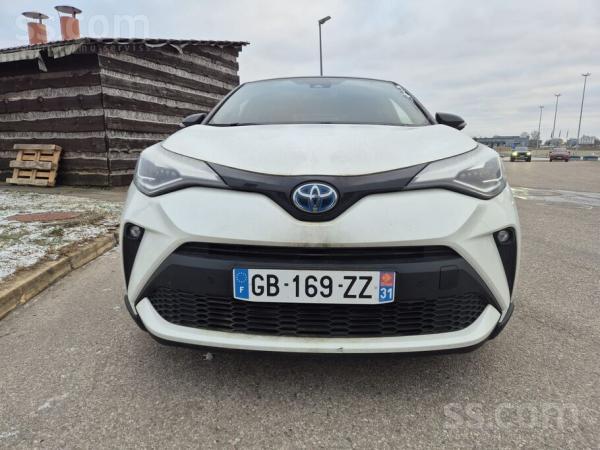 Balts Toyota C-HR 2021 Rīga, ar dzinēja tilpumu 2.00 L un nobraukumu 0 tūkst. km par 17900 €, foto 6 vietnē AUTOMOTO.COM.LV
