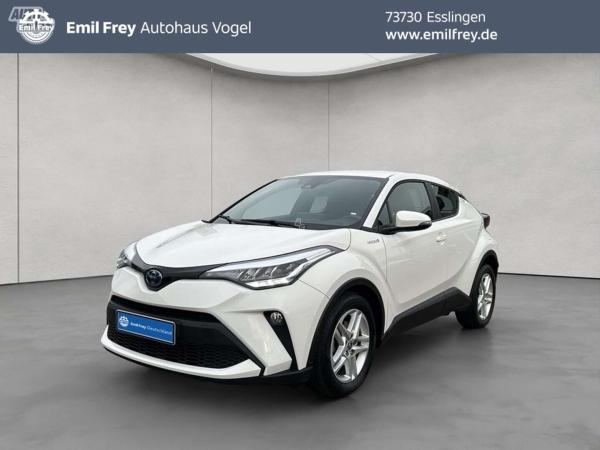 White Toyota C-HR 2021 in Kaunas, with an engine capacity of 1.80 L and mileage of 53 thousand km for 23772 €, photo 1 on AUTOMOTO.COM.LV