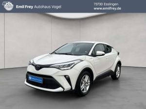 Balts Toyota C-HR 2021 Kauņa, ar dzinēja tilpumu 1.80 L un nobraukumu 53 tūkst. km par 23772 €, foto  vietnē AUTOMOTO.COM.LV