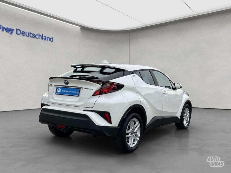 Balts Toyota C-HR 2021 Kauņa, ar dzinēja tilpumu 1.80 L un nobraukumu 53 tūkst. km par 23772 €, foto 6 vietnē AUTOMOTO.COM.LV