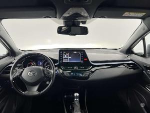 Balts Toyota C-HR 2021 Viļņa, ar dzinēja tilpumu 1.80 L un nobraukumu 112 tūkst. km par 20900 €, foto 7 vietnē AUTOMOTO.COM.LV