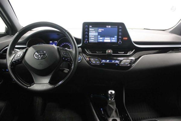 Balts Toyota C-HR 2021 Kauņa, ar dzinēja tilpumu 1.80 L un nobraukumu 82 tūkst. km par 22900 €, foto 8 vietnē AUTOMOTO.COM.LV