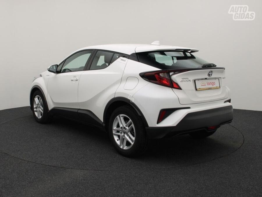 Balts Toyota C-HR 2021 Viļņa, ar dzinēja tilpumu 1.80 L un nobraukumu 124 tūkst. km par 18699 €, foto 7 vietnē AUTOMOTO.COM.LV