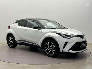 Белый Тойота C-HR 2021 в Паневежис, объемом двигателя 1.80 л и пробегом 143 тыс. км за 22490 €, фото 3 на AUTOMOTO.COM.LV