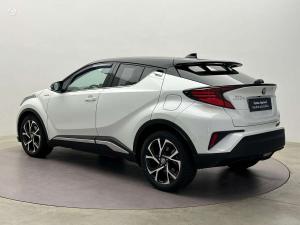 Белый Тойота C-HR 2021 в Паневежис, объемом двигателя 1.80 л и пробегом 143 тыс. км за 22490 €, фото 6 на AUTOMOTO.COM.LV