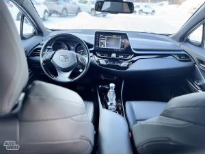 Balts Toyota C-HR 2021 Viļņa, ar dzinēja tilpumu 1.80 L un nobraukumu 66 tūkst. km par 20950 €, foto 24 vietnē AUTOMOTO.COM.LV