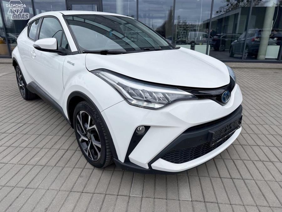 Balts Toyota C-HR 2021 Kauņa, ar dzinēja tilpumu 1.80 L un nobraukumu 143 tūkst. km par 17900 €, foto 3 vietnē AUTOMOTO.COM.LV