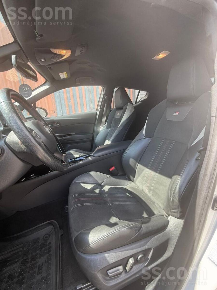 Balts Toyota C-HR 2021 Rīga, ar dzinēja tilpumu 2.00 L un nobraukumu 0 tūkst. km par 18900 €, foto 7 vietnē AUTOMOTO.COM.LV