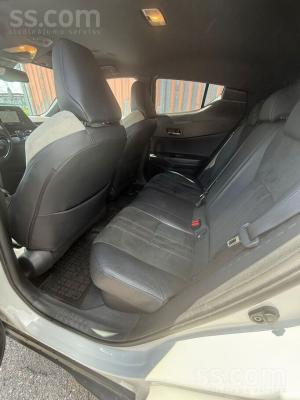 Balts Toyota C-HR 2021 Rīga, ar dzinēja tilpumu 2.00 L un nobraukumu 0 tūkst. km par 18900 €, foto 8 vietnē AUTOMOTO.COM.LV