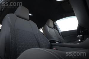 Balts Toyota C-HR 2021 Jelgava, ar dzinēja tilpumu 2.00 L un nobraukumu 0 tūkst. km par 19500 €, foto 11 vietnē AUTOMOTO.COM.LV