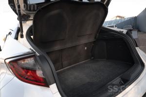 Balts Toyota C-HR 2021 Jelgava, ar dzinēja tilpumu 2.00 L un nobraukumu 0 tūkst. km par 19500 €, foto 15 vietnē AUTOMOTO.COM.LV