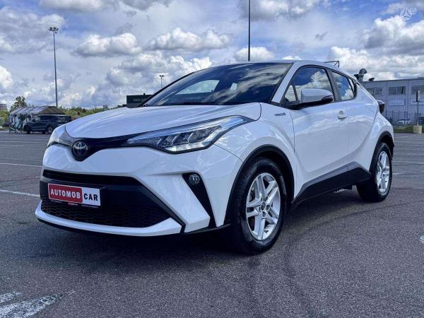 Balts Toyota C-HR 2021 Viļņa, ar dzinēja tilpumu 1.80 L un nobraukumu 168 tūkst. km par 17950 €, foto 1 vietnē AUTOMOTO.COM.LV