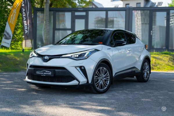 Белый Тойота C-HR 2021 в Вильнюс, объемом двигателя 1.99 л и пробегом 47 тыс. км за 23500 €, фото 5 на AUTOMOTO.COM.LV