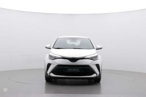 White Toyota C-HR 2021 in Vilnius, with an engine capacity of 1.80 L and mileage of 79 thousand km for 23900 €, photo 7 on AUTOMOTO.COM.LV
