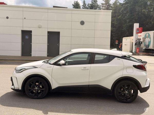Balts Toyota C-HR 2021 Viļņa, ar dzinēja tilpumu 1.80 L un nobraukumu 205 tūkst. km par 16800 €, foto 8 vietnē AUTOMOTO.COM.LV