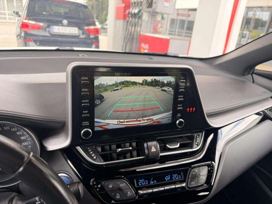 Белый Тойота C-HR 2021 в Вильнюс, объемом двигателя 1.80 л и пробегом 205 тыс. км за 16800 €, фото 23 на AUTOMOTO.COM.LV