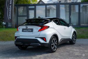 Белый Тойота C-HR 2021 в Вильнюс, объемом двигателя 1.99 л и пробегом 86 тыс. км за 21900 €, фото 18 на AUTOMOTO.COM.LV