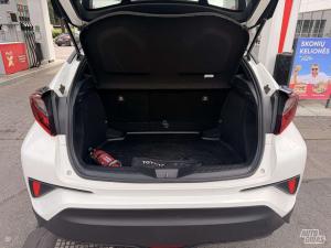 Белый Тойота C-HR 2021 в Вильнюс, объемом двигателя 1.80 л и пробегом 205 тыс. км за 16800 €, фото 16 на AUTOMOTO.COM.LV