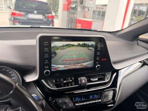 Белый Тойота C-HR 2021 в Вильнюс, объемом двигателя 1.80 л и пробегом 205 тыс. км за 16800 €, фото 23 на AUTOMOTO.COM.LV