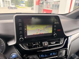 Белый Тойота C-HR 2021 в Вильнюс, объемом двигателя 1.80 л и пробегом 205 тыс. км за 16800 €, фото 27 на AUTOMOTO.COM.LV