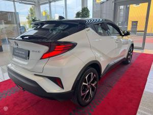 Balts Toyota C-HR 2021 Šauļi, ar dzinēja tilpumu 1.80 L un nobraukumu 126 tūkst. km par 20500 €, foto 8 vietnē AUTOMOTO.COM.LV