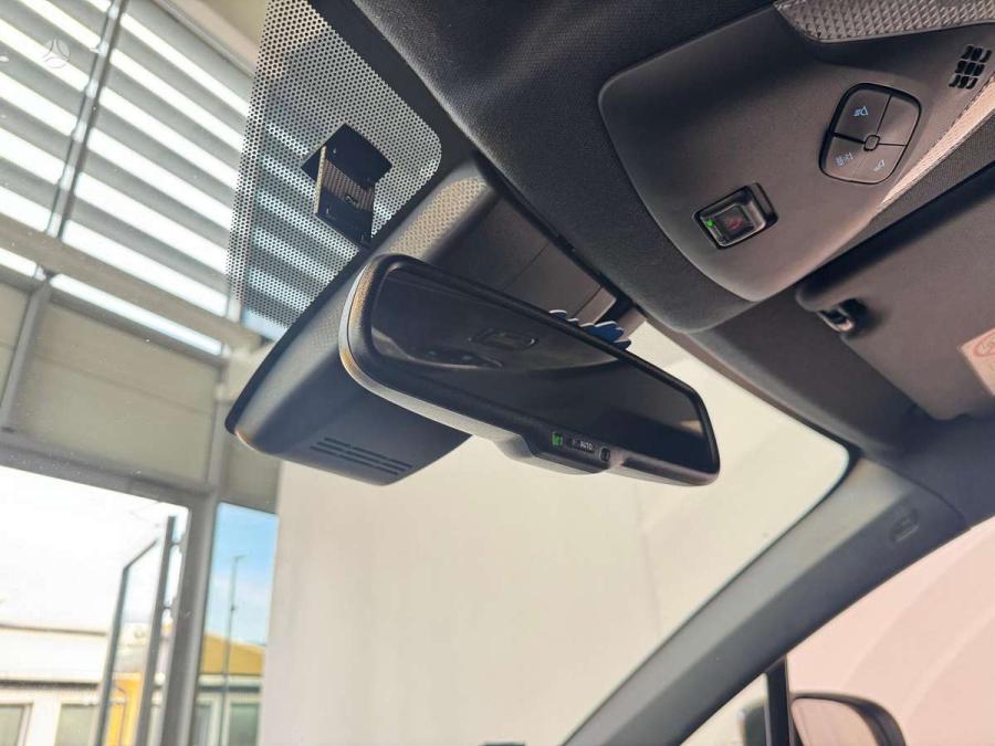 Balts Toyota C-HR 2021 Šauļi, ar dzinēja tilpumu 1.80 L un nobraukumu 126 tūkst. km par 20500 €, foto 18 vietnē AUTOMOTO.COM.LV