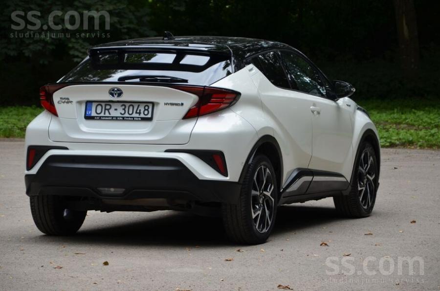 Белый Тойота C-HR 2021 в Рига, объемом двигателя 1.80 л и пробегом 156 тыс. км за 18490 €, фото 9 на AUTOMOTO.COM.LV