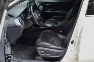 Белый Тойота C-HR 2021 в Рига, объемом двигателя 1.80 л и пробегом 156 тыс. км за 18490 €, фото 12 на AUTOMOTO.COM.LV