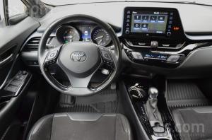 Белый Тойота C-HR 2021 в Рига, объемом двигателя 1.80 л и пробегом 156 тыс. км за 18490 €, фото 14 на AUTOMOTO.COM.LV
