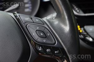 Белый Тойота C-HR 2021 в Рига, объемом двигателя 1.80 л и пробегом 156 тыс. км за 18490 €, фото 29 на AUTOMOTO.COM.LV